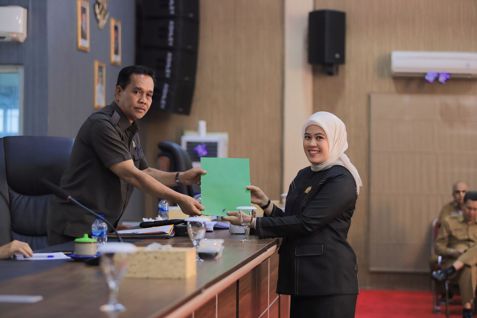 DPRD Meranti Gelar Rapat Paripurna Pandangan Umum Fraksi Terhadap Nota Keuangan RAPBD 2025 ...